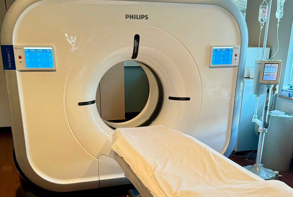 Canadians Booking MRI Scans in America - Canmax Medical Imaging
